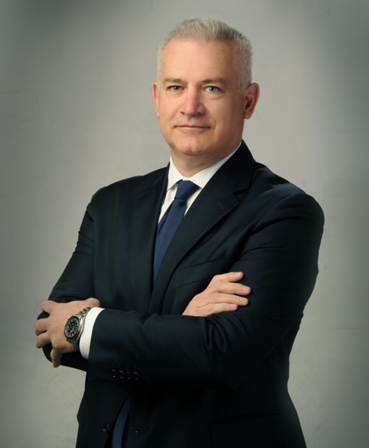 Management & Team | EOS IM